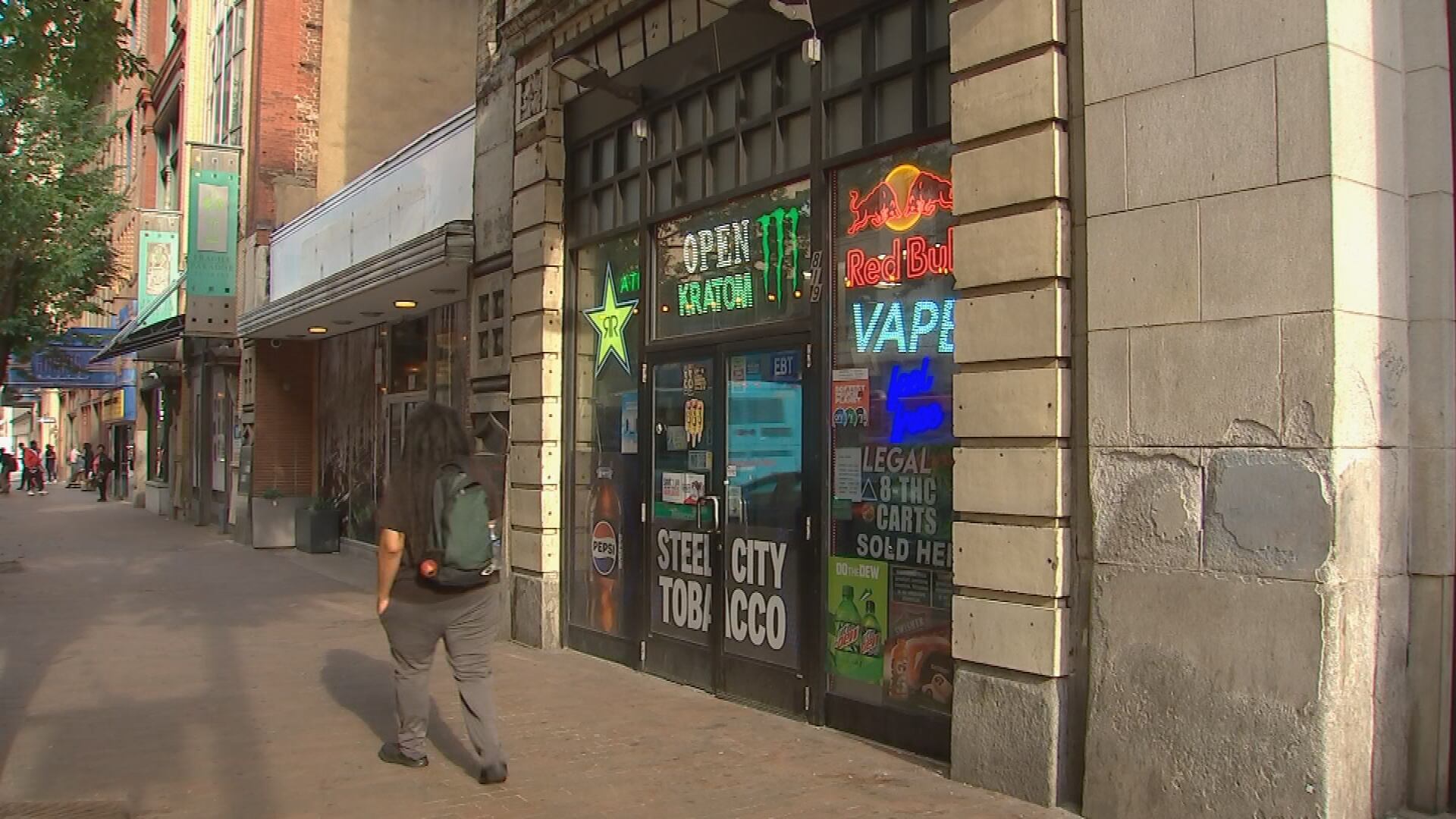 Pittsburgh Mayor Corey O’Connor signs new vape shop zoning ordinance