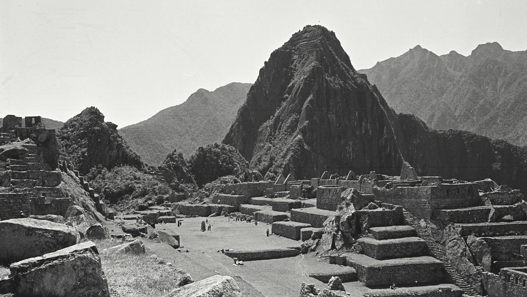 22 famous landmarks across the globe