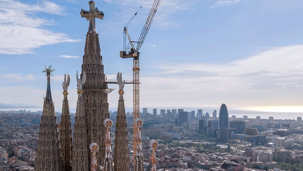 14 iconic structures left unfinished