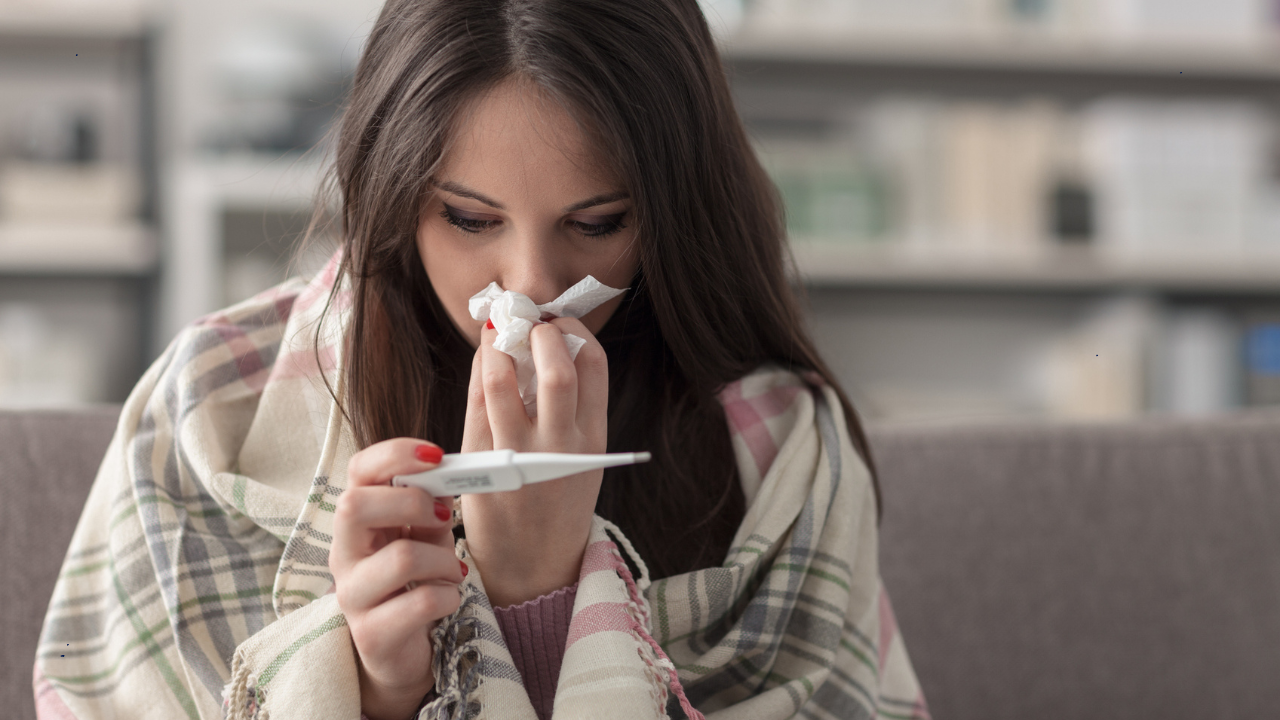 Recurring fever: When is it a warning sign of a serious underlying disease?