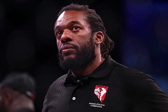 Herb Dean defends officiating in UFC White House co-headliner