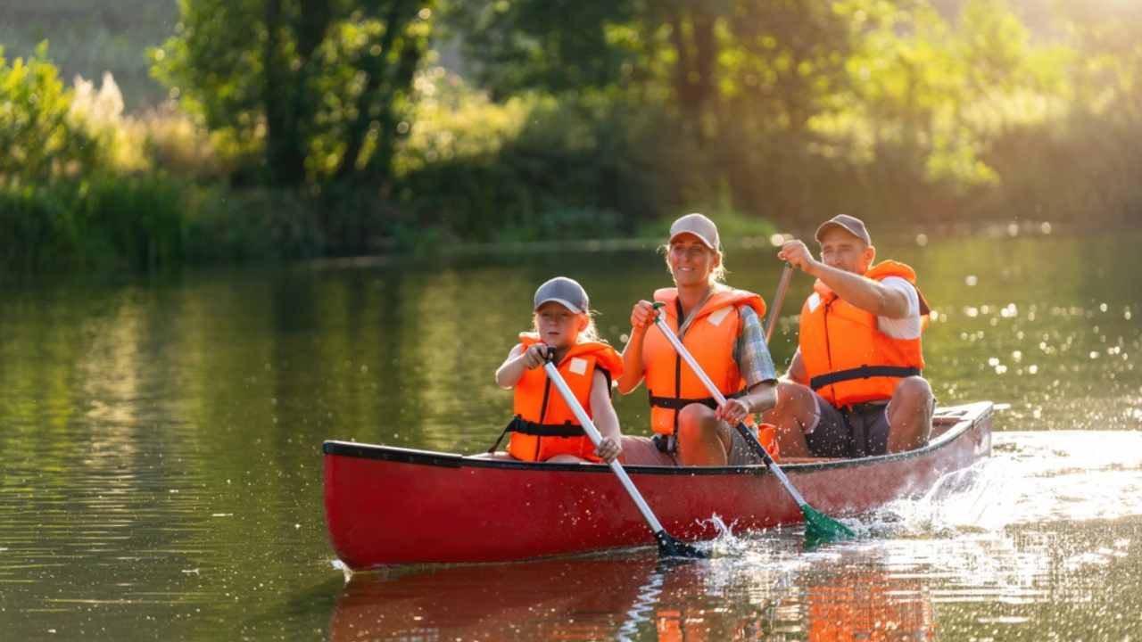 15 summer adventures that make families put phones away for a while
