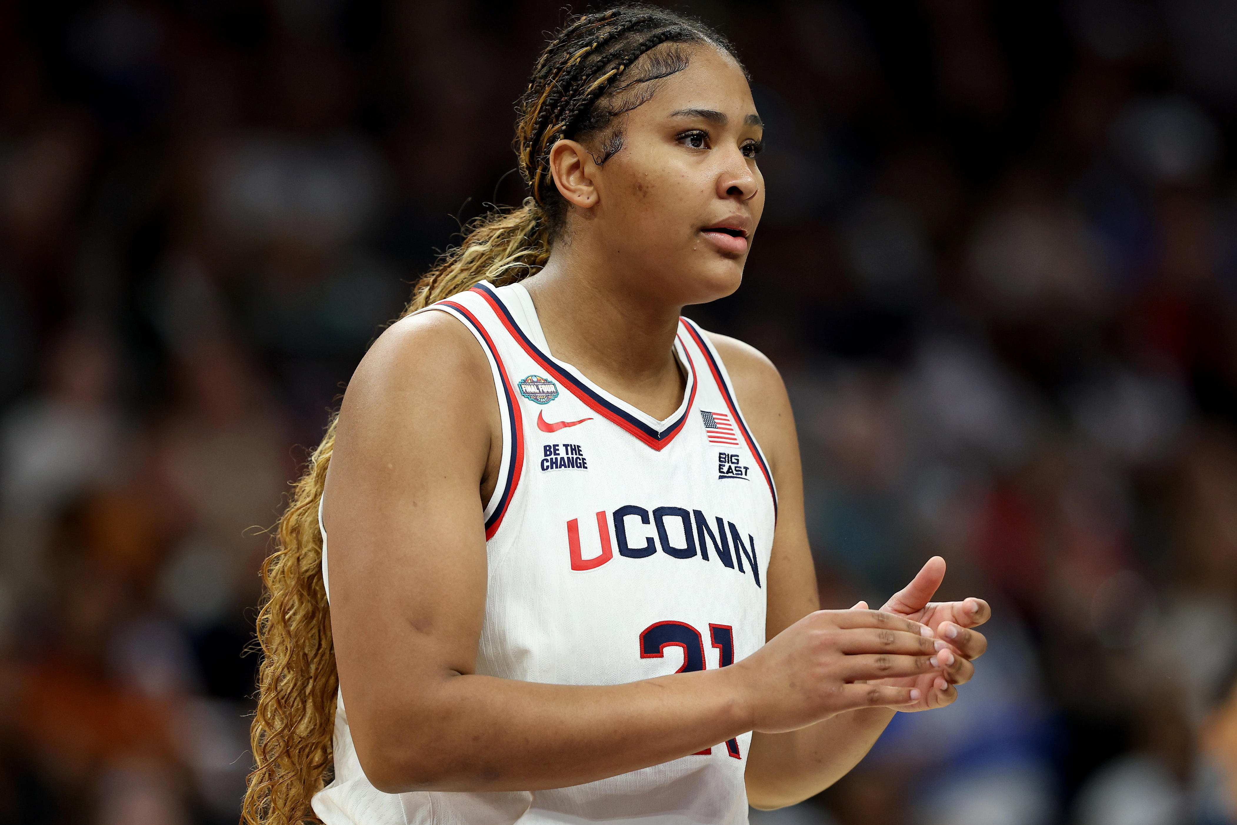 UConn forward Sarah Strong played with Achilles injury during Final ...