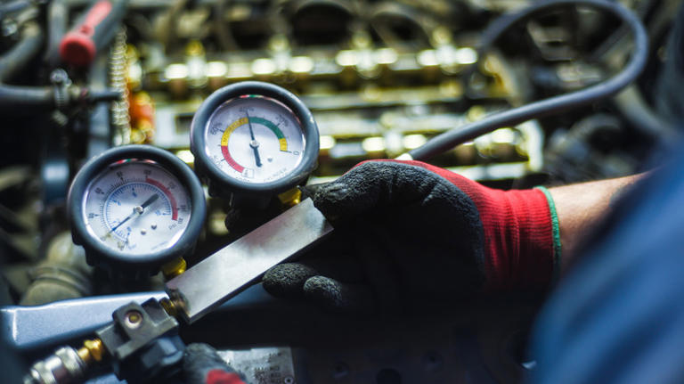 Compression testing vs leak-down testing: What's the difference?