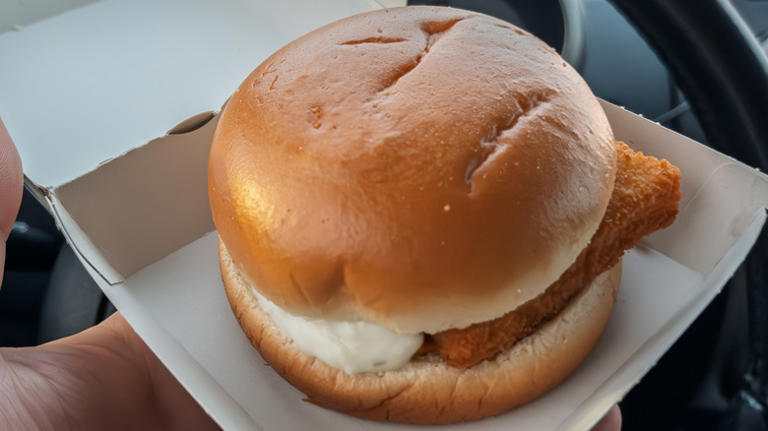 How to order McDonald's Filet-O-Fish French-style