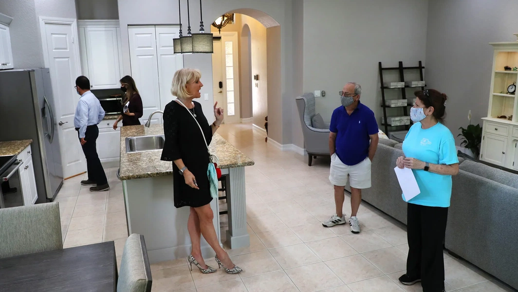 How realtors read buyer signals and home red flags