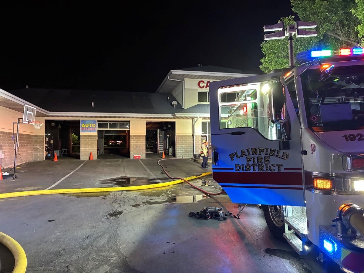 'Suspicious' fire breaks out at Plainfield car wash, cat rescued: FD