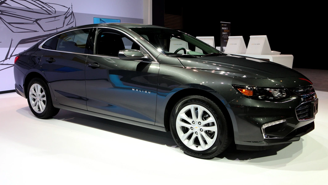 Sedans regain ground in US auto market