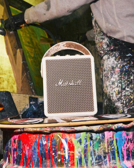 Bocina Bluetooth super portátil con audio envolvente y casi dos días de ...