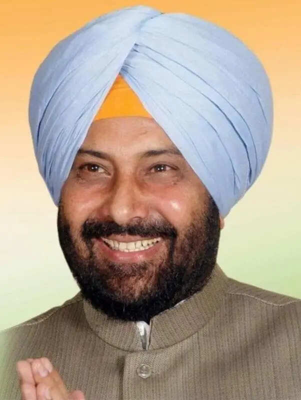 Even Ranjit Singh bowed before Akal Takht: Punjab BJP chief slams Mann ...