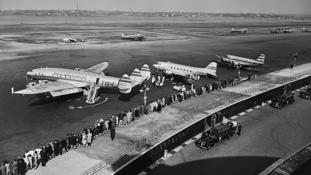 13 historic moments in early American aviation