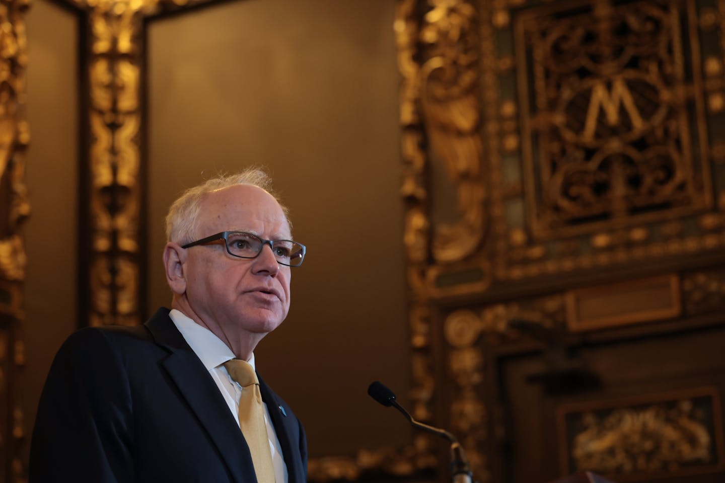 Walz’s waning popularity tests if Democrats can shake fallout of fraud ...