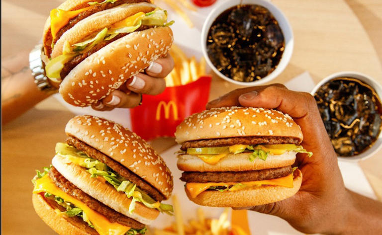 7 Fast-Food Menu Red Flags Experts Say You Should Never Ignore Before ...