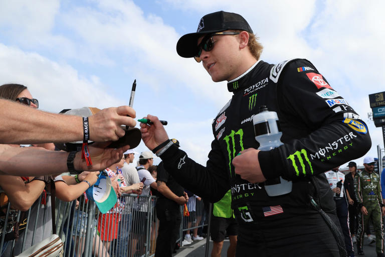2026 NASCAR odds: Shane van Gisbergen favorite for San Diego street course