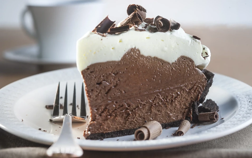 Father’s Day sweets meet retro candy nostalgia in dessert trends