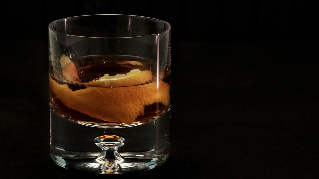 Crafting the classic Sazerac cocktail