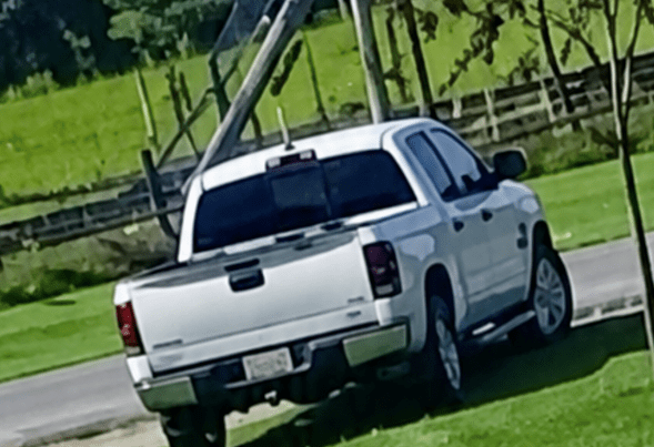 Video: Sign advertising fishing tournament fundraiser for St. Jude stolen