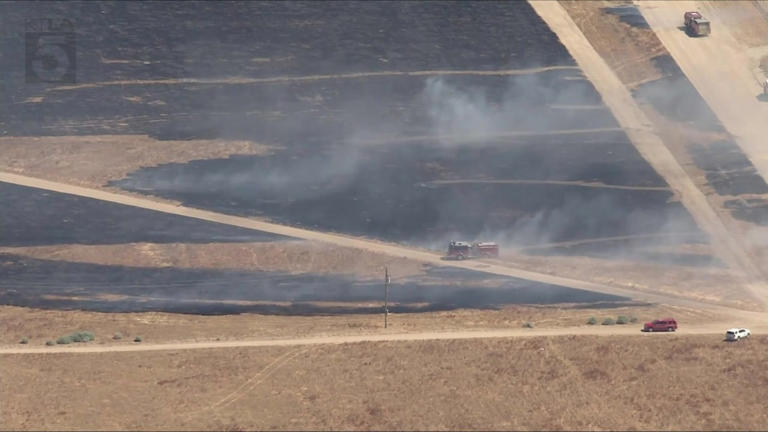 Crews stop forward progress of brush fire burning in Los Angeles County