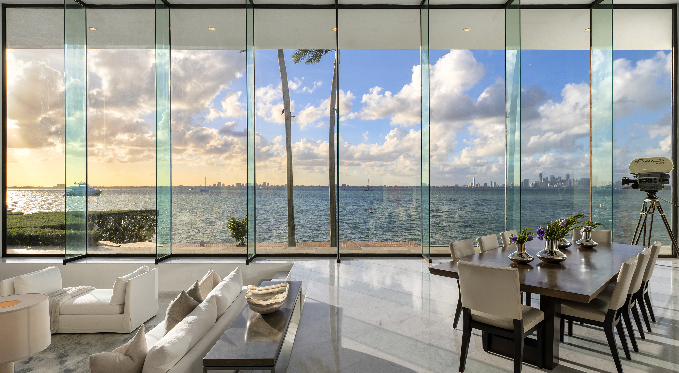 'Nothing exceeds like excess': The mansion from 'Scarface' is on sale ...