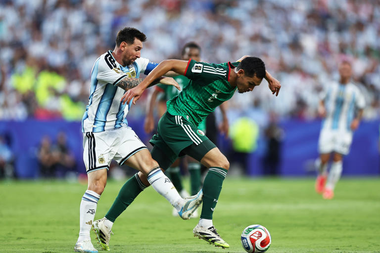 Lionel Messi under fire for escaping red card in Argentina World Cup opener