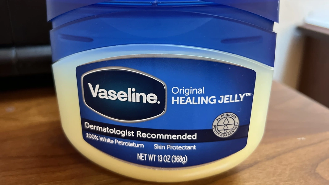 7 practical and creative uses for Vaseline