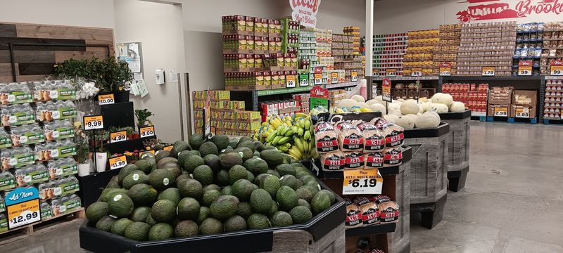 This Oregon grocery store keeps prices low and the selection full of ...