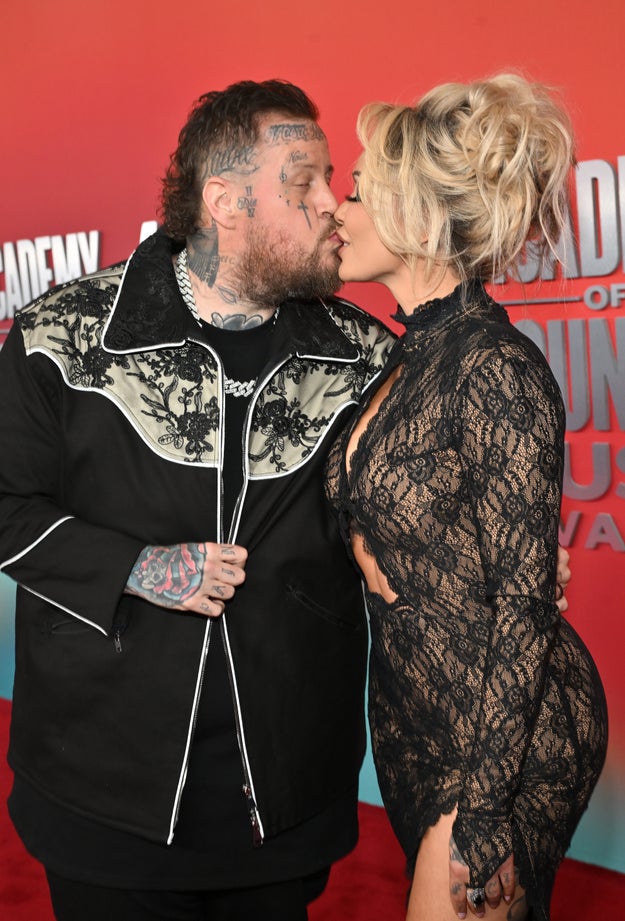 Here's what allegedly happened before Jelly Roll's split from Bunnie Xo