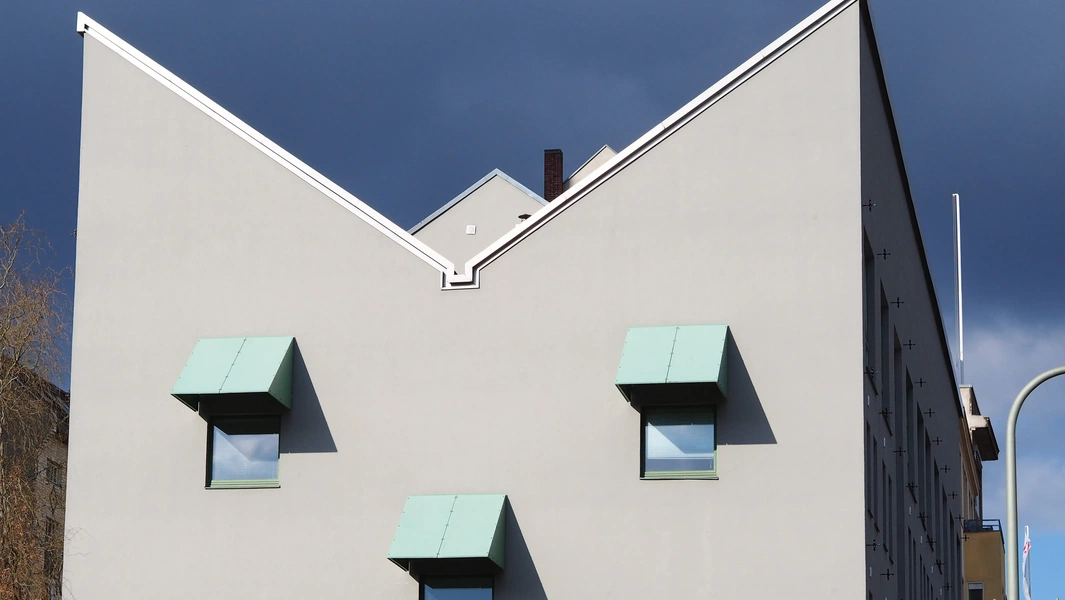 10 buildings that look strangely like faces