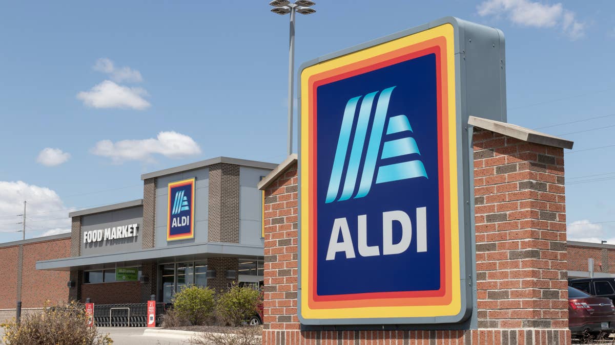 Aldi's new $5 drinking glasses mimic Anthropologie's $16 style