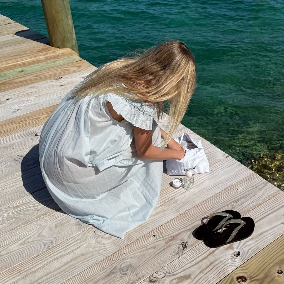 Chic women are wearing this summer sandal trend nonstop—it's still in stock