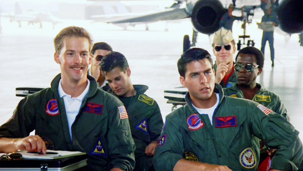 12 plot holes and goofs in Top Gun films