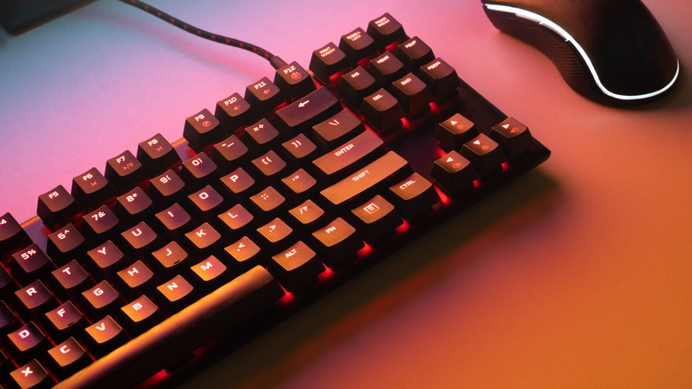 Why are mechanical keyboards so popular, and are they really better?