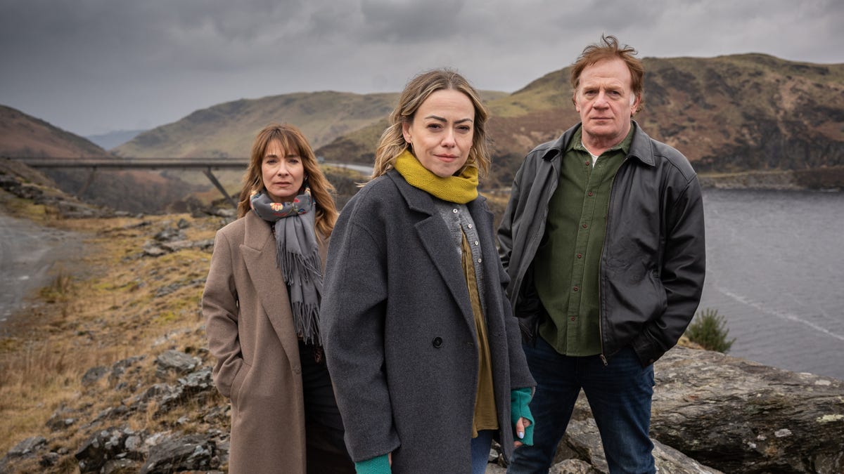 The light in the hall season 2 cast: where you've seen Channel 4 stars ...