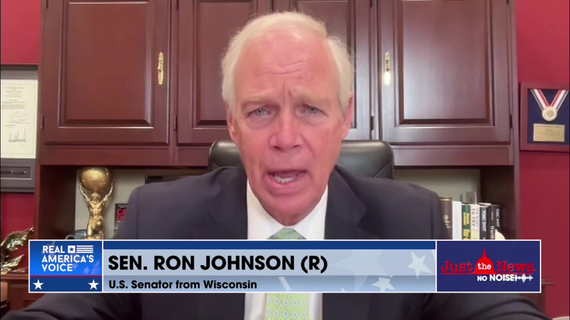 Sen. Ron Johnson criticizes federal agencies over vaccine narrative