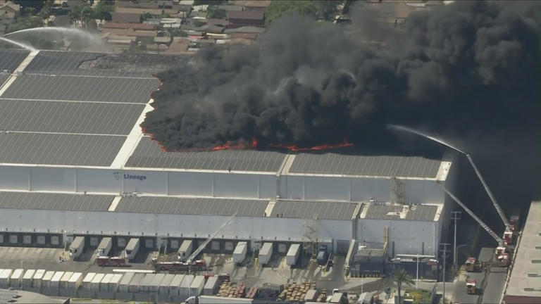 Live: Massive fire at Boyle Heights cold storage facility prompts ...
