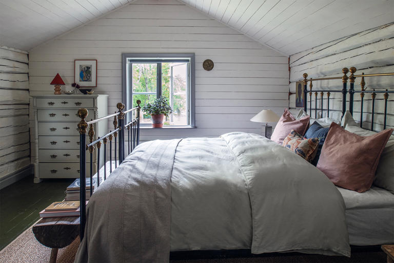 Inside a vintage dealer’s little red cottage in the Swedish countryside