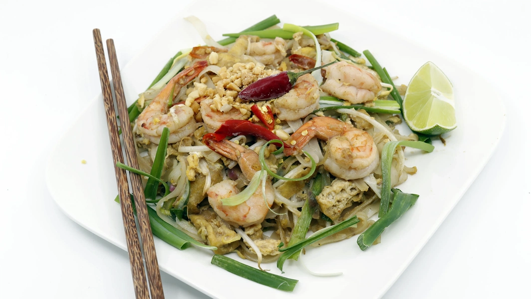15 essential Thai dishes and flavors