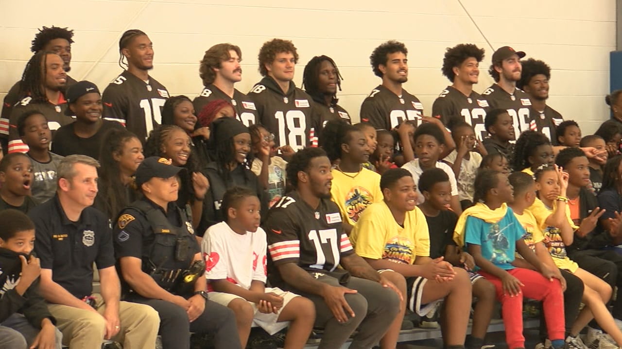 Browns rookies show up big off the field, giving back across Cleveland