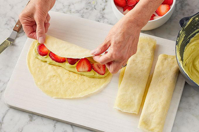 Pistachio crepes