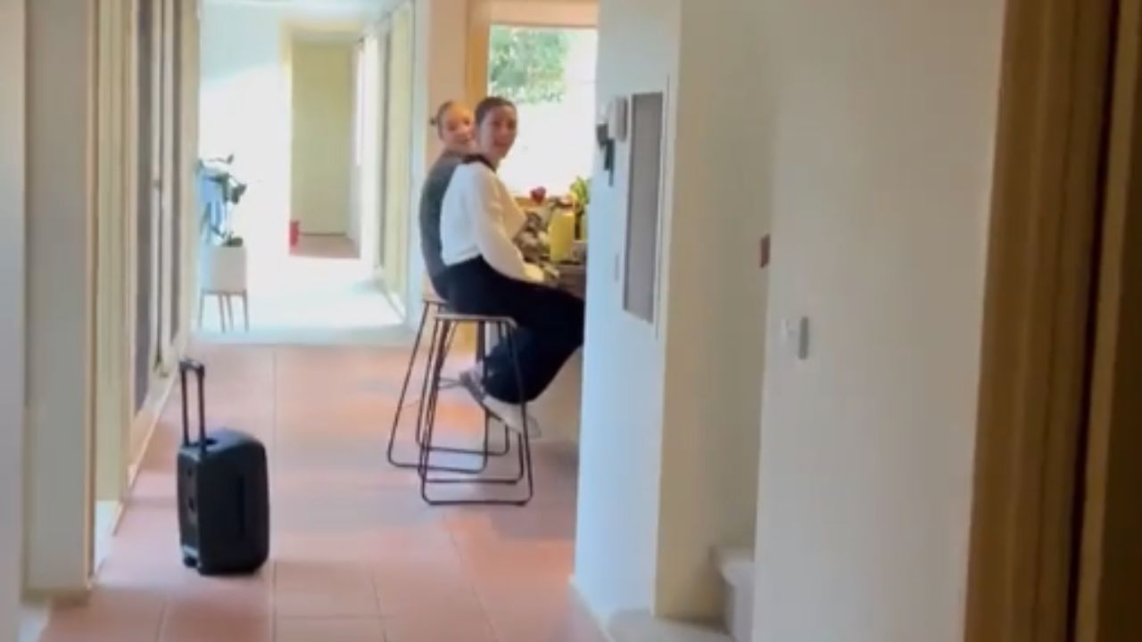 Heartwarming reunion: 14 months apart sparks joyful screams