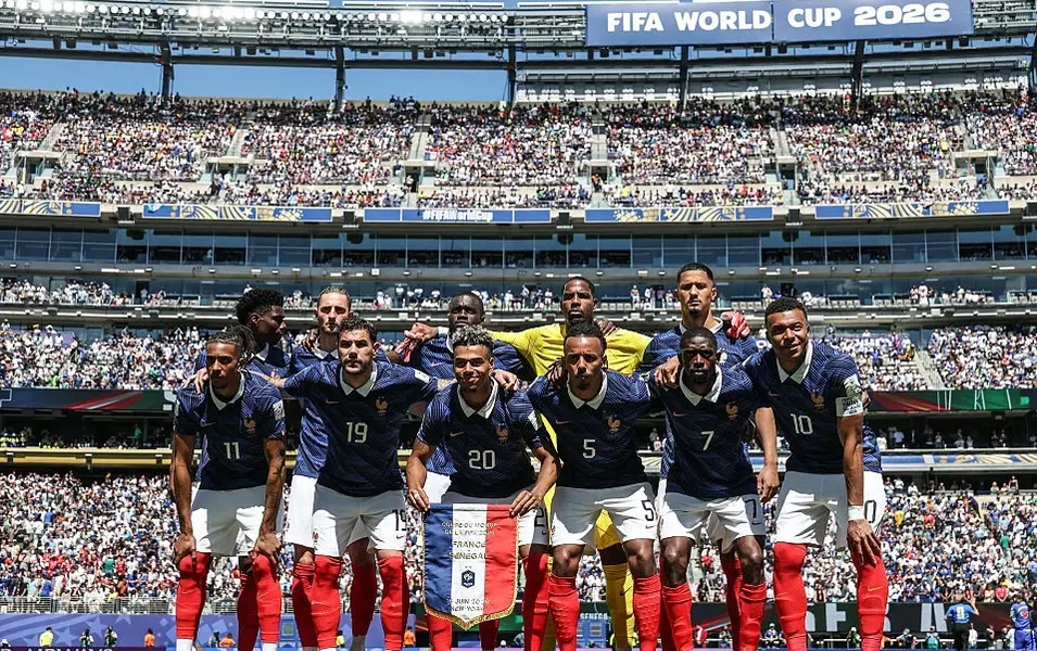 BBC apologises for France line-up graphic blunder