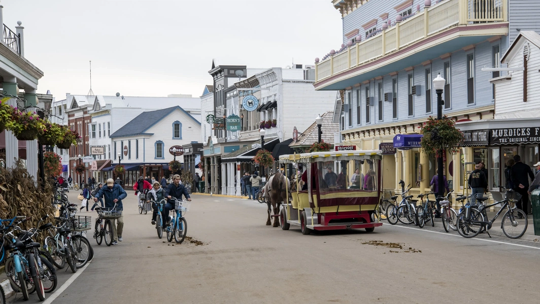 15 of America's friendliest small towns