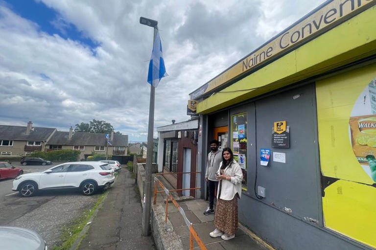 Edinburgh locals fume as 'killjoy' council workers 'tear down' World ...