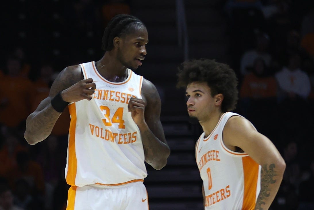 Former Vols projected as back-to-back NBA draft picks