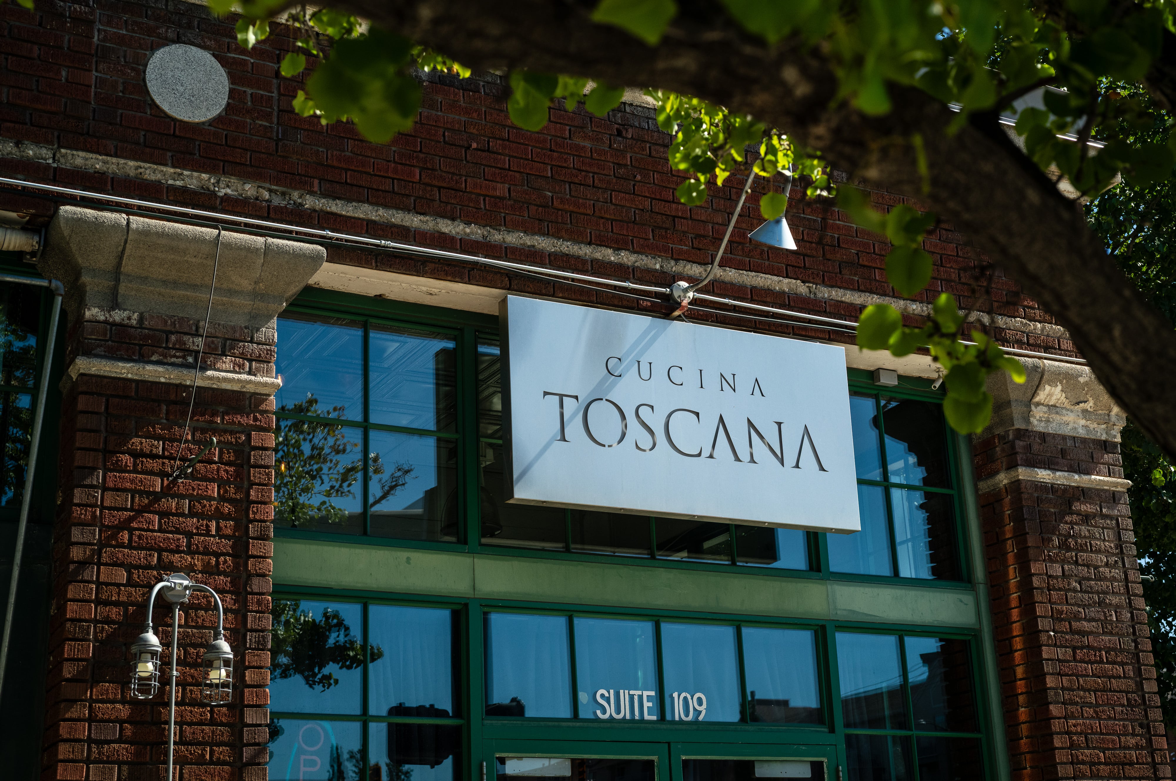 An Italian mainstay in downtown Salt Lake City is closing after almost ...