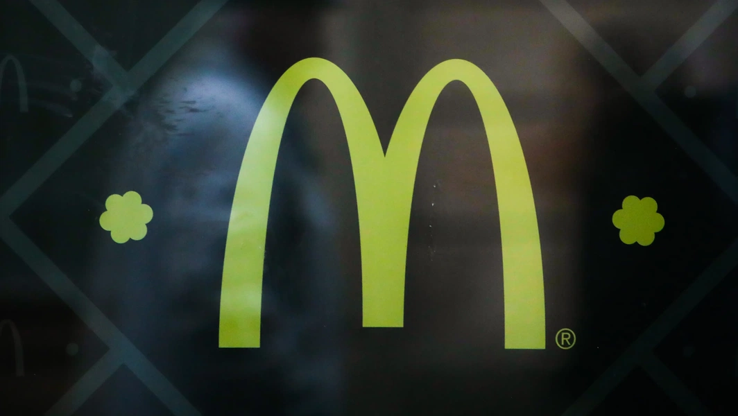 5 vintage fast food logos and their evolution