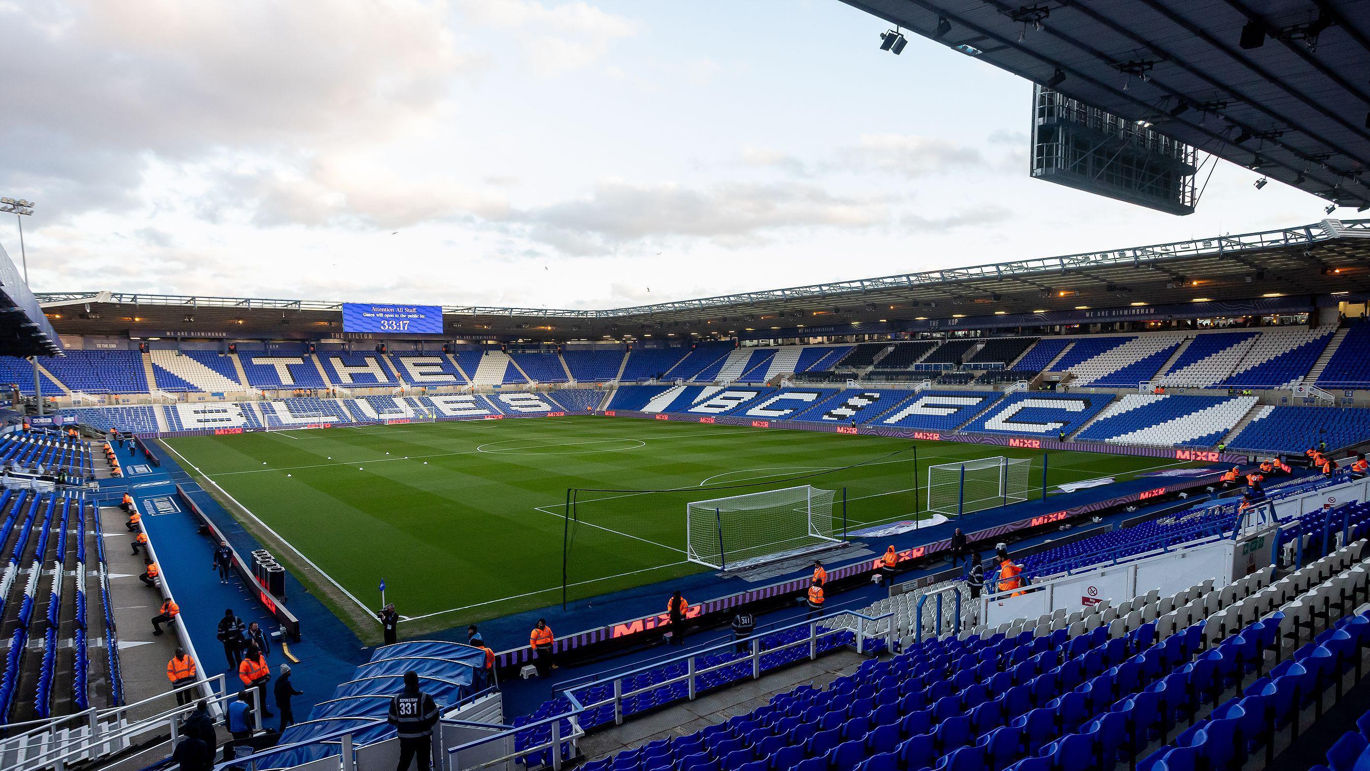 Blues line-up friendly against Barcelona
