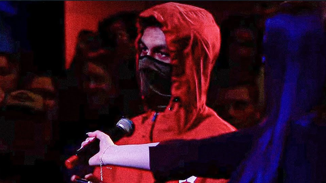 Masked student gets rocked by Ben Shapiro