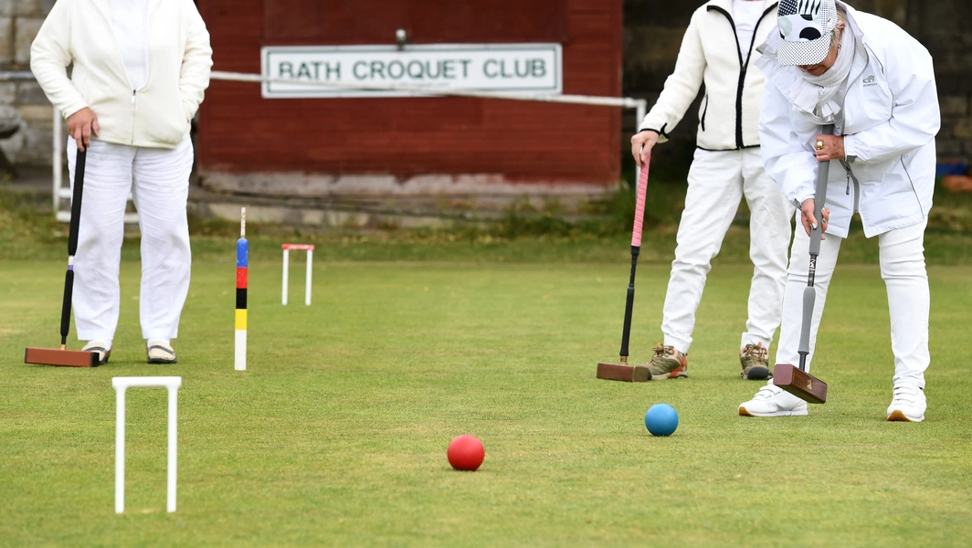 7 classic outdoor games and creative activities