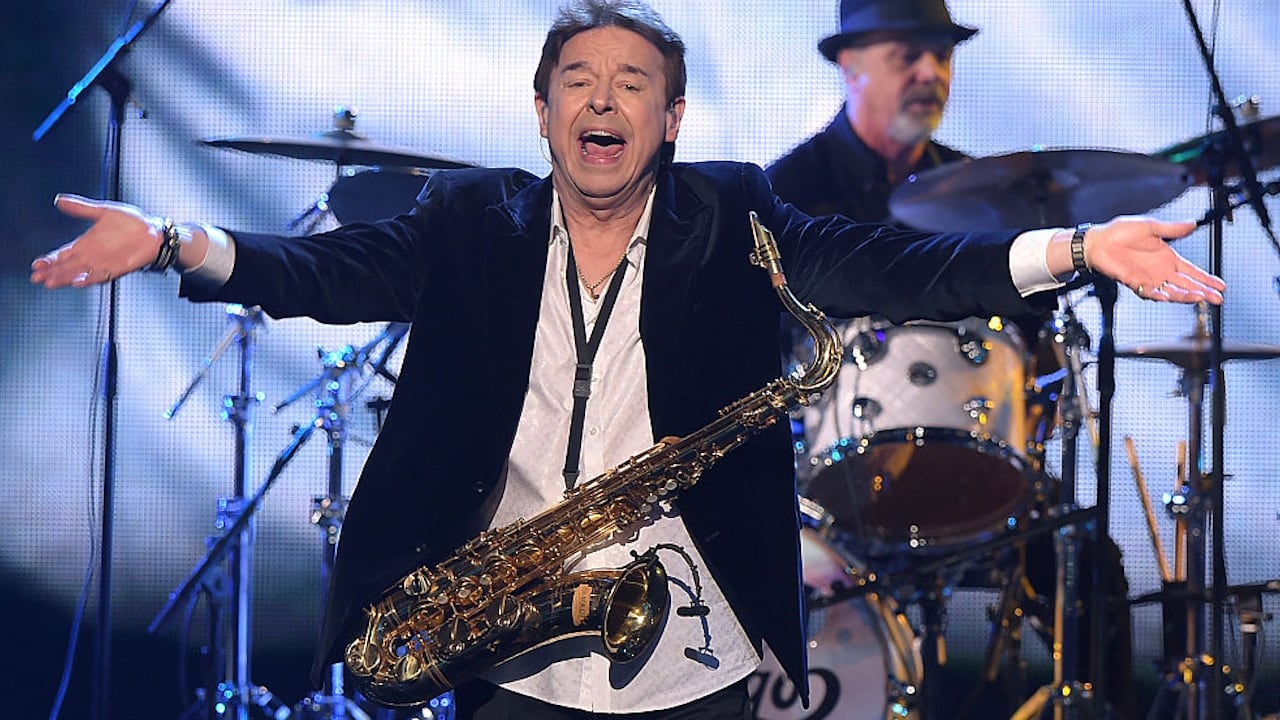Walter Parazaider, saxophonist and founding member of Chicago, dies at 81